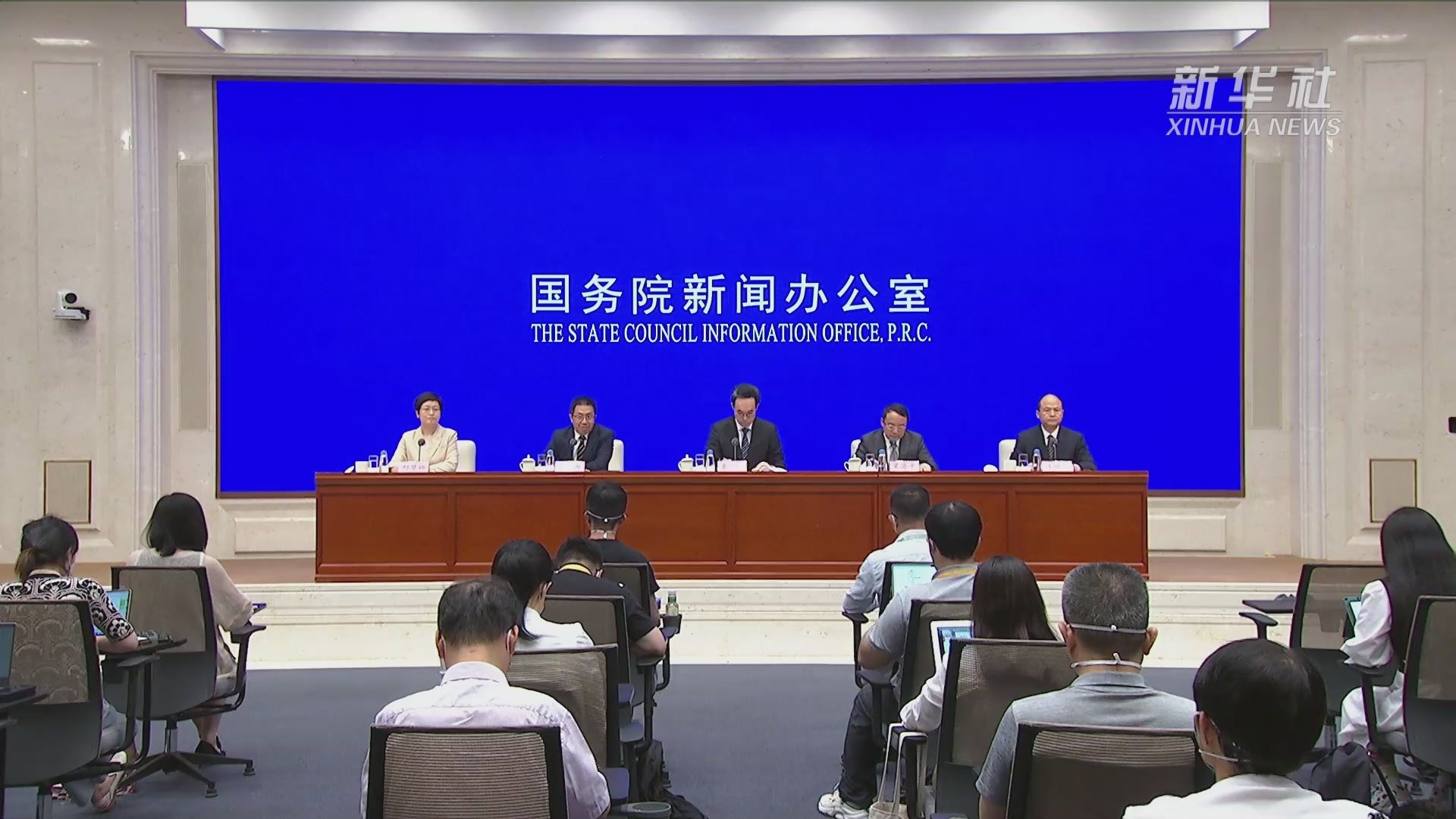 “便民办税春风行动”让办税缴费更省心 贴心 暖心