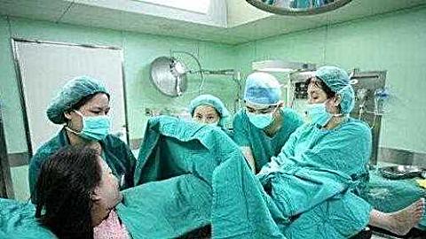 3D动画模拟孕妇剖腹产全过程, 每一位怀孕的母亲都是最可爱的人