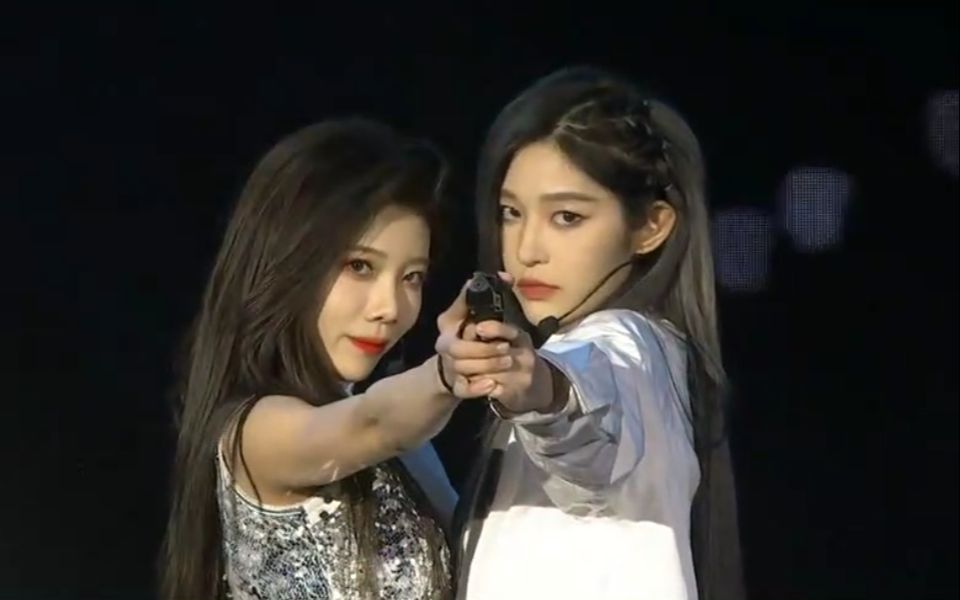 【SNH48王奕】20211128 生日会助演 Spy