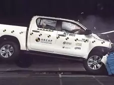 丰田Hilux ANCAP澳洲碰撞测试5星