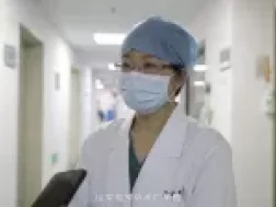 ...医生:都是轻症,或与免疫反应不强有关】儿科医院是上海收治新冠肺炎...