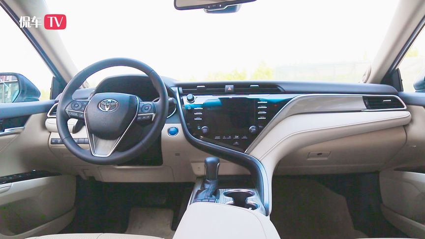 “Y”的荣耀,凯美瑞中控