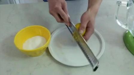 蒸蛋糕的做法视频 生日蛋糕培训班 怎样用微波炉做蛋糕