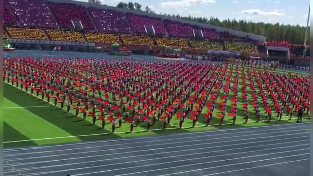 农安全民运动会,红旗小学千人太极扇表演