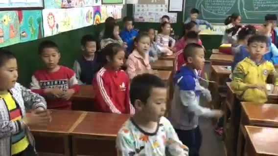 猜猜哪个小朋友是我家“大朋友”#可爱的学生 #课堂实录