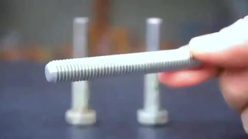 牛人发明,把它装在手电钻上,作用可是太强大了,必须收藏起来