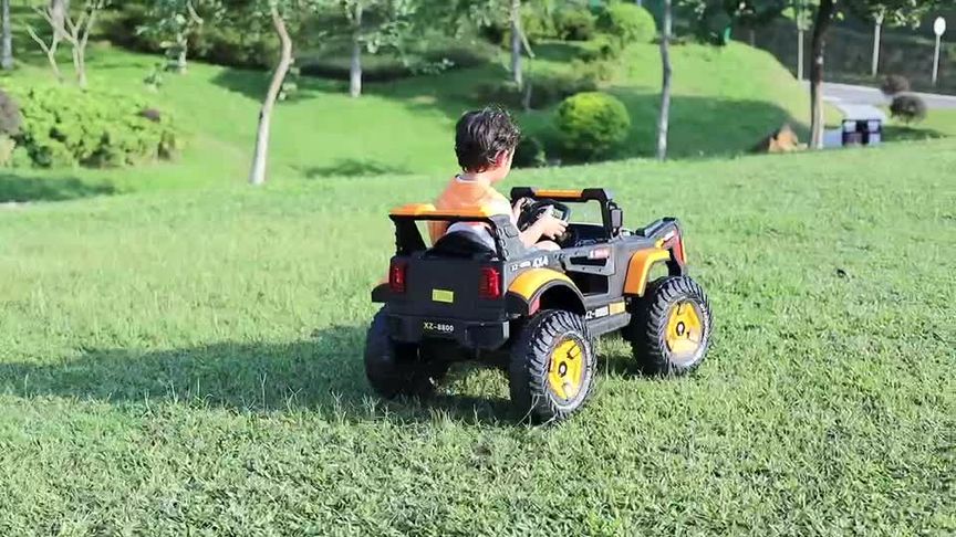 儿童全电动挖掘机四轮越野汽车宝宝玩具挖土机充电瓶车可坐人遥…