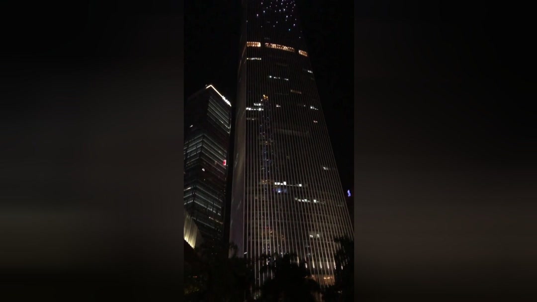 近距离来看广州的高楼夜景上海VS广州,谁厉害?