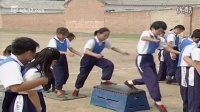 合作学习优秀课例:小学体育《集体过河》点评(中小学新课程改革优秀...