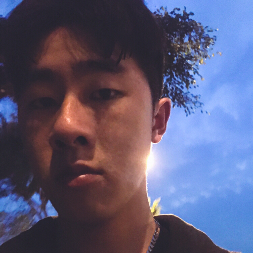 啾咪iiiii 