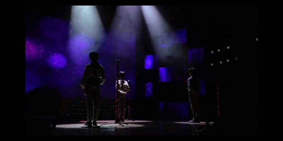 tf家族三代——迷迭香 朱志鑫 邓佳鑫 余宇涵 苏新皓 陈天润