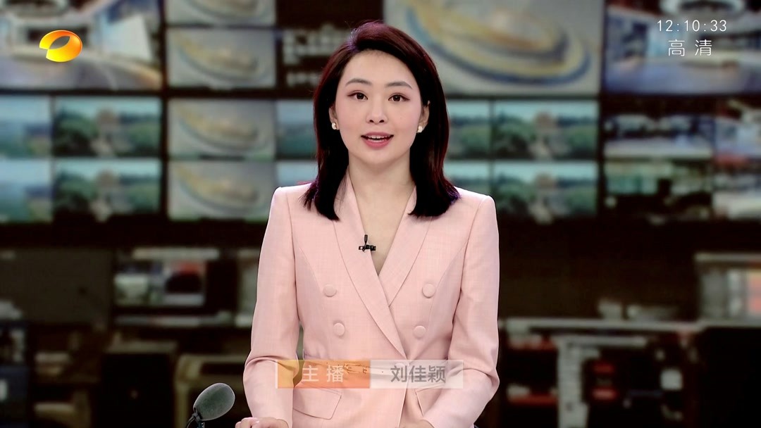 习近平赴泰国曼谷出席亚太经合组织第二十九次领导人非正式会议并对...