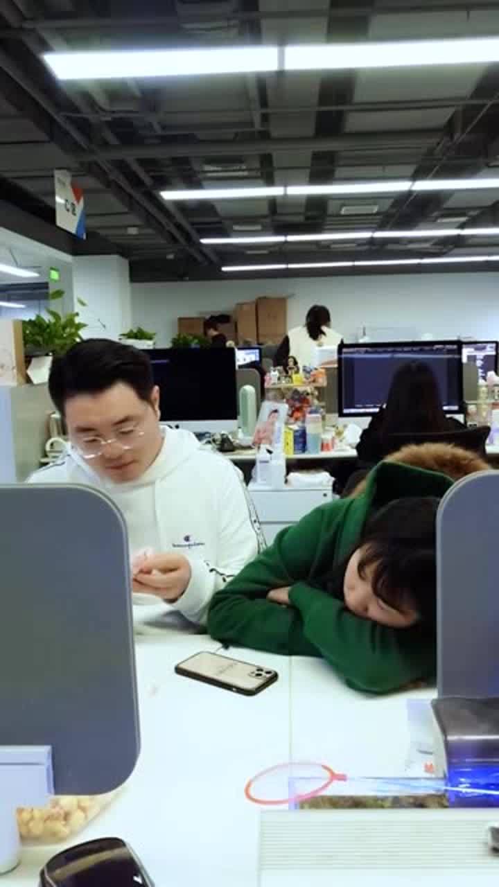 你们双十一熬夜买啥了 双十一购物狂欢节