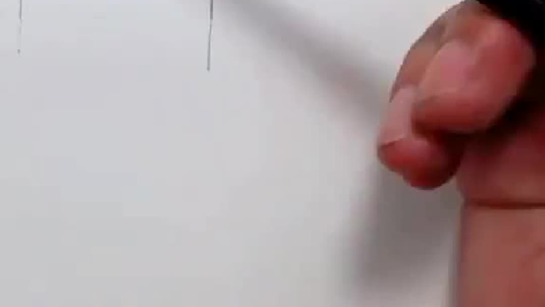 破旧的房子,破旧的门,确是我们温馨的家～