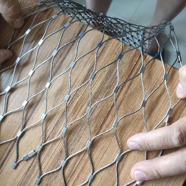 骐骏围栏不锈钢绳网厂 