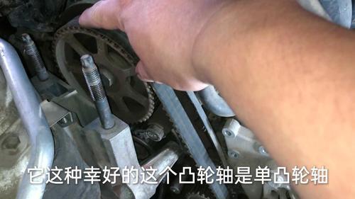 汽车正时皮带多久换一次?断了对发动机有损害吗?现场实车给你看
