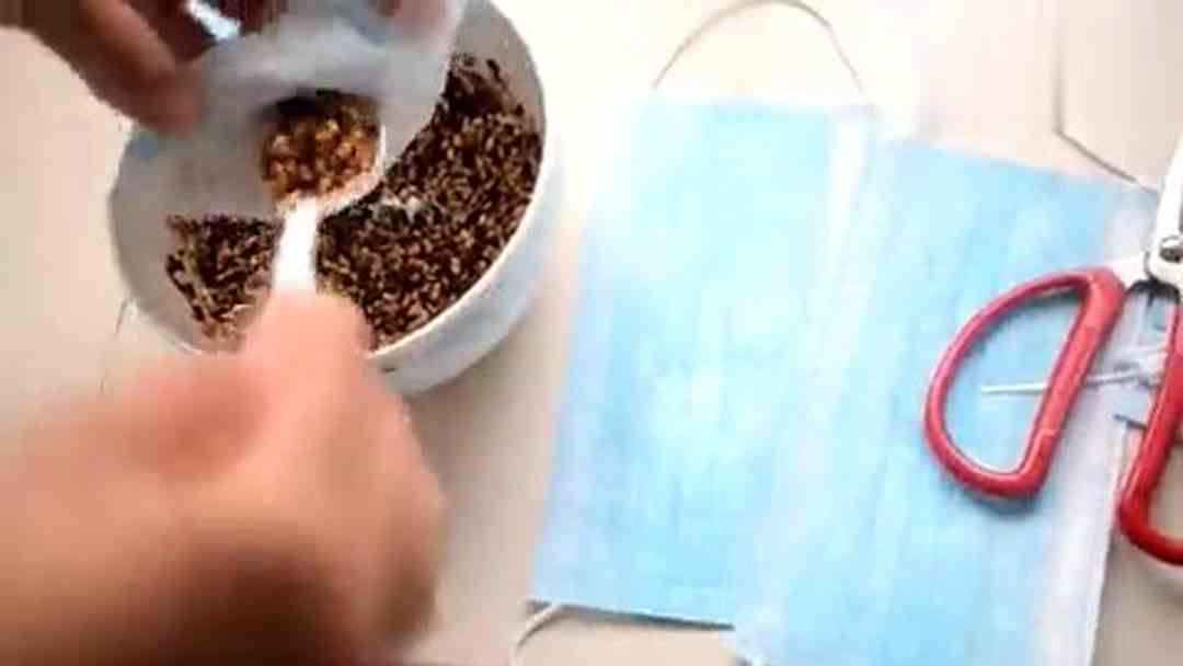 不要花钱买活性炭了,教你在家用大米自制活性炭,省钱又好用