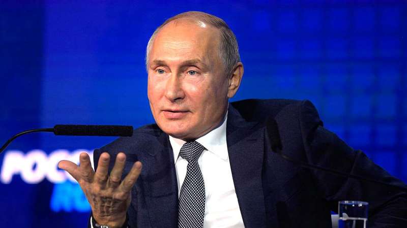 日本上空卫星被东风导弹击毁,日本强烈抗议,普京:这只是个警告