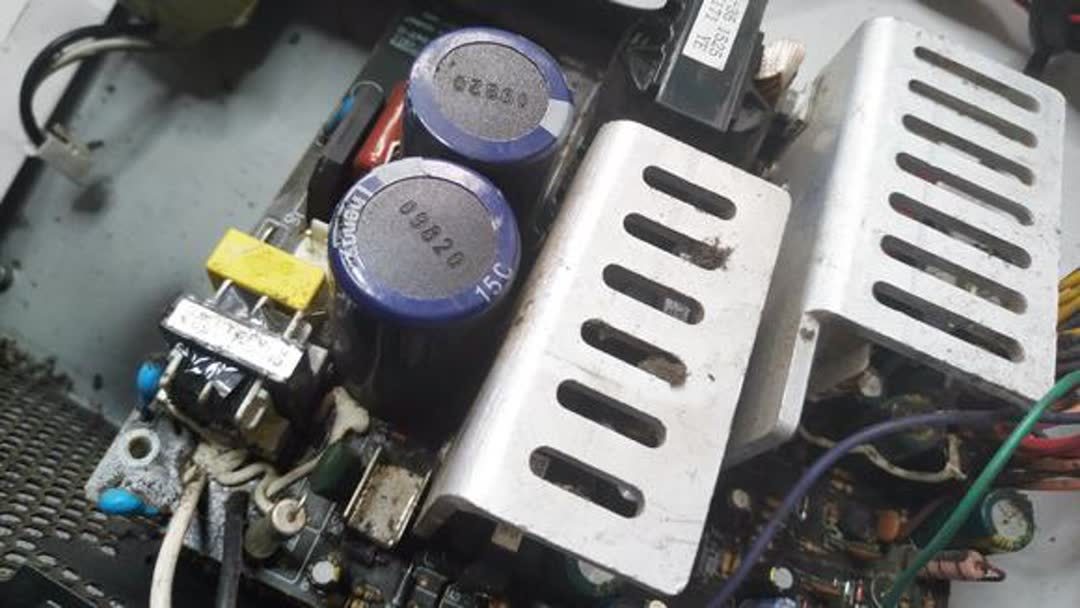 电脑电源内部结构及原理分析讲解,有台式电脑的朋友来看看,实用