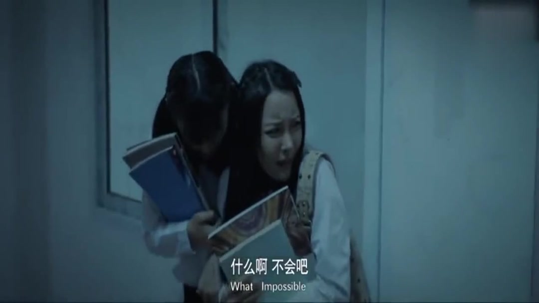 校园楼道出现灵异事件,学生被吓胆裂魂飞,幕后究竟是谁在捣鬼