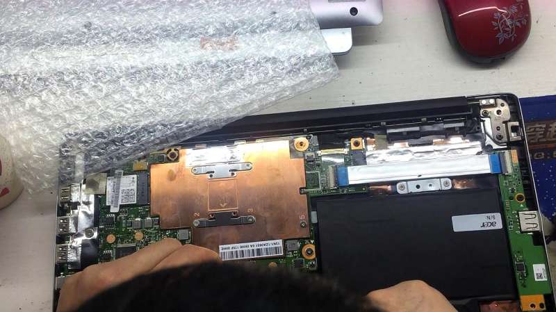 师妹笔记本坏了,非要叫我来修,结果是电池出现问题