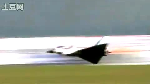 J10战斗机模型飞行视频