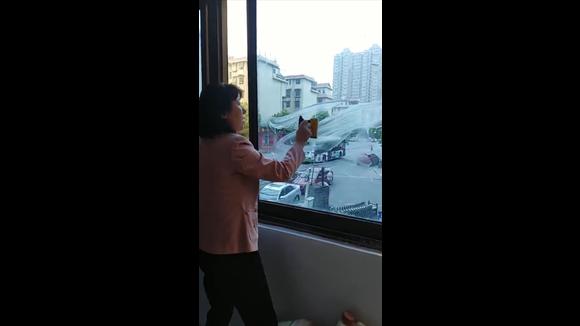 擦玻璃器双面玻璃刮清洁玻璃使用方法教学