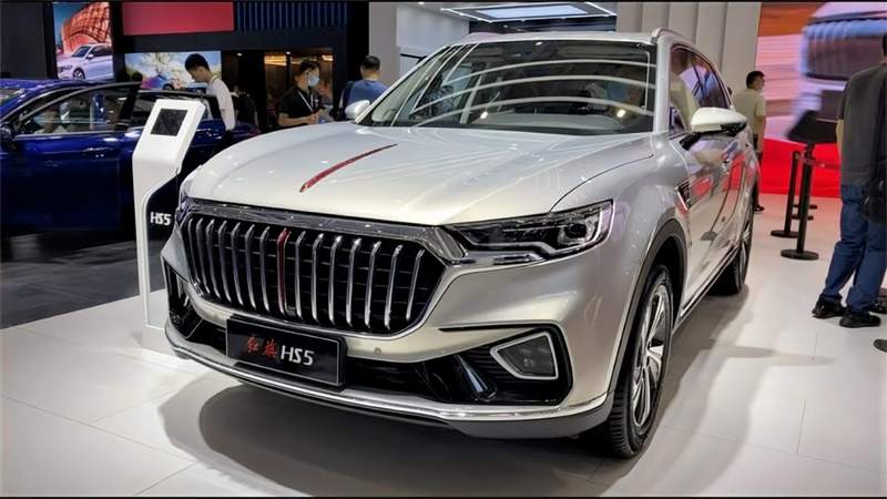 2022款红旗HS5闪亮登场!开出去比宝马X5气派,18万要啥大众途观L
