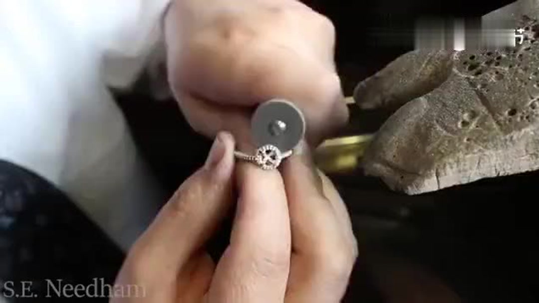 一枚钻石戒指的制作全过程!