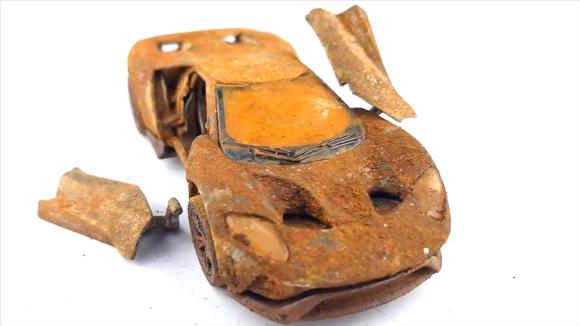 这个够旧吧,看看福特GT跑车模型如何华丽转身