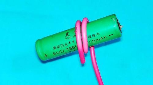 激活锂电池的方法原来这么简单,亏电本来便是小毛病,扔了太可惜