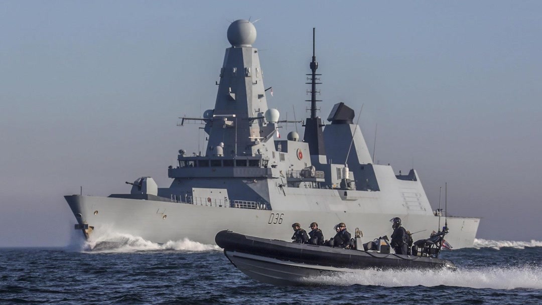 英国硬起来了?俄英战机地中海上空激烈交锋,英战机吓得掉头逃离