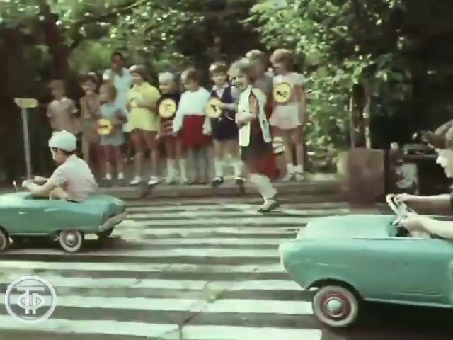 【交通安全纪录片段】十字路口(1977)