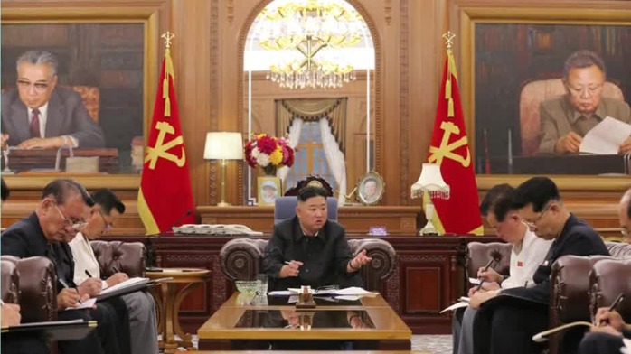 金正恩召开会议,再三强调干部要牢记使命,忘我奋斗