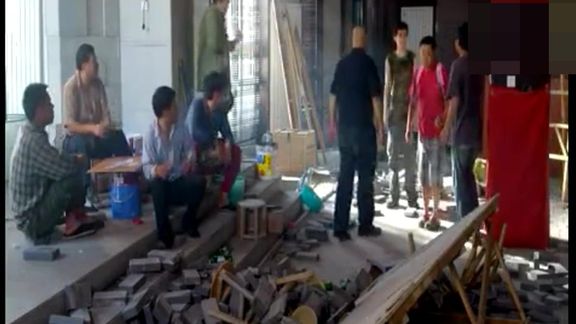 范伟教工友什么是诚信,彪哥好样的