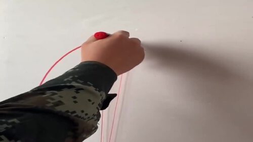 木工只需要俩钉一线,现场就能画出椭圆,知识就是力量啊