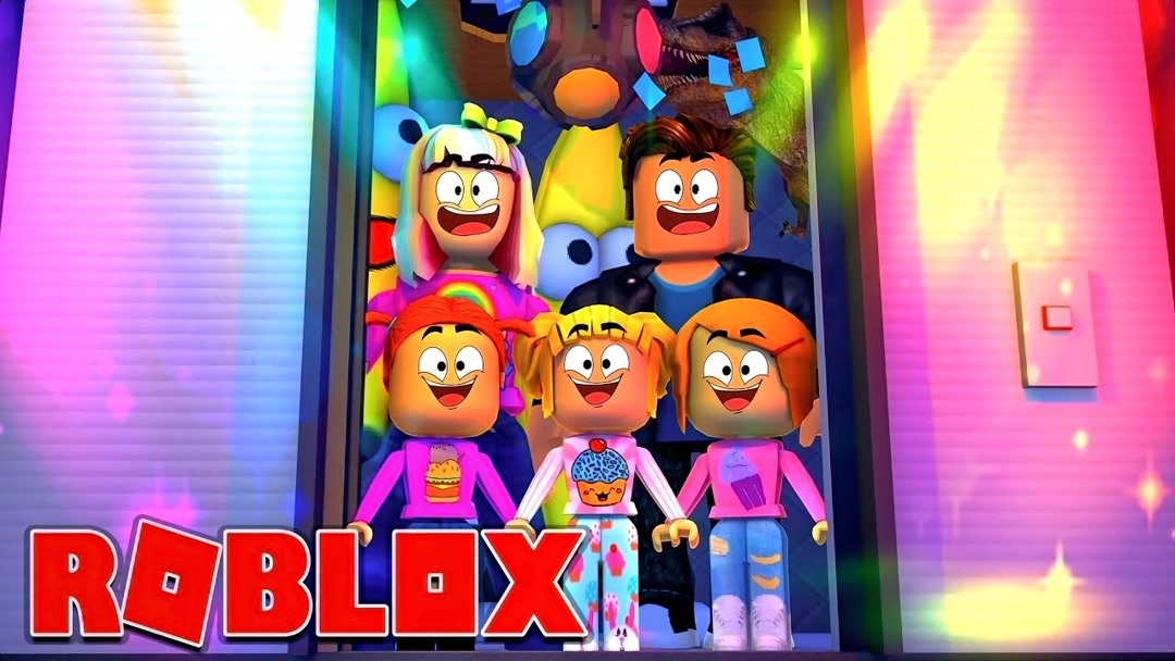 Roblox奇怪电梯 泳池里突然冲出鲨鱼!小飞象解说