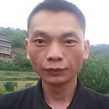 黄北平 