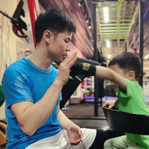 孤独的拳手 