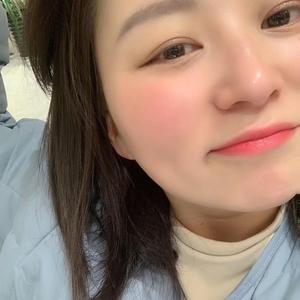 忆君达门窗李瑶 