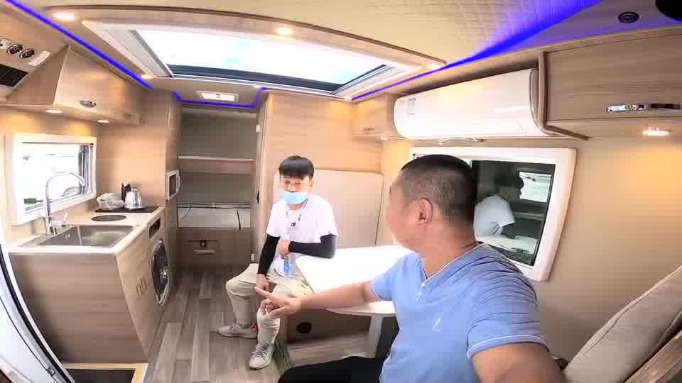 兴邦龙房车,北汽福田康明斯轻卡,全景天窗6座6铺31万