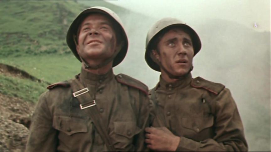 经典二战电影,苏军分队进入日军防御堡垒,用血肉之躯炸掉堡垒