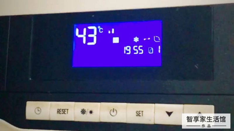 壁挂炉和管道应该定期做检查保养维护维修以保证机器安全运行