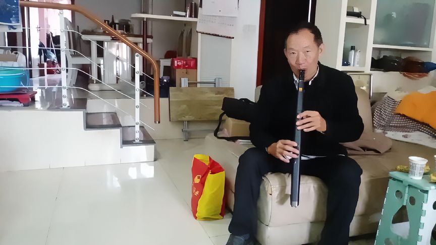 乐友试音R1电吹管,后面R1电吹管小提琴音色是老师的标准吹奏,美