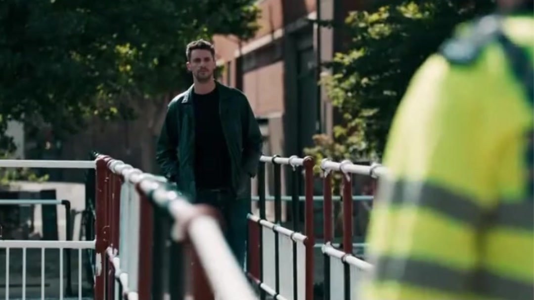 《完美银行大劫案》小伙竟然策划抢劫银行!