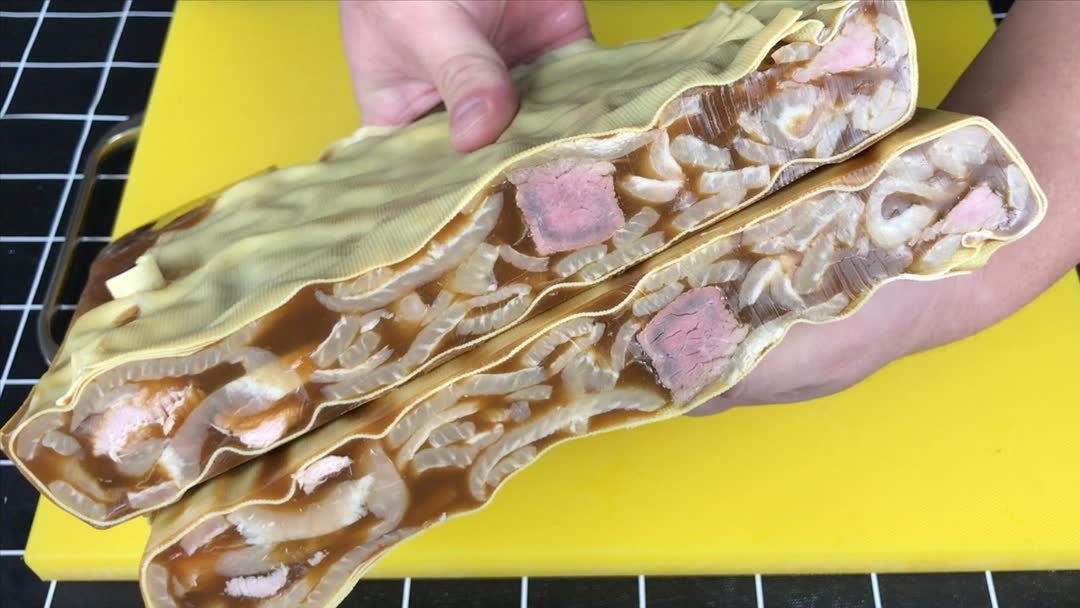 东北肉皮冻地道做法,有肉有皮筋道爽滑,步骤和比例讲解清晰
