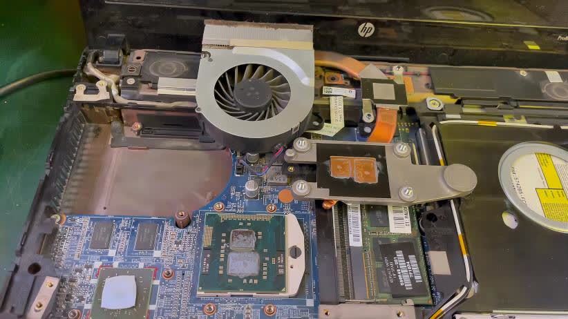 显卡门故障,修一次坏一次,今天盲修,直到修不好为止