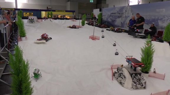 真想弄一辆模型车,到现场玩一把!仿真模型,魅力无穷!