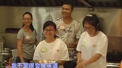 记者采访困难大学生,受助开展爱心活动,讲述求学经历!