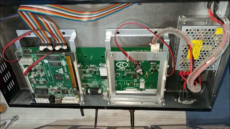 拆解一个视频处理器,看看里面有什么